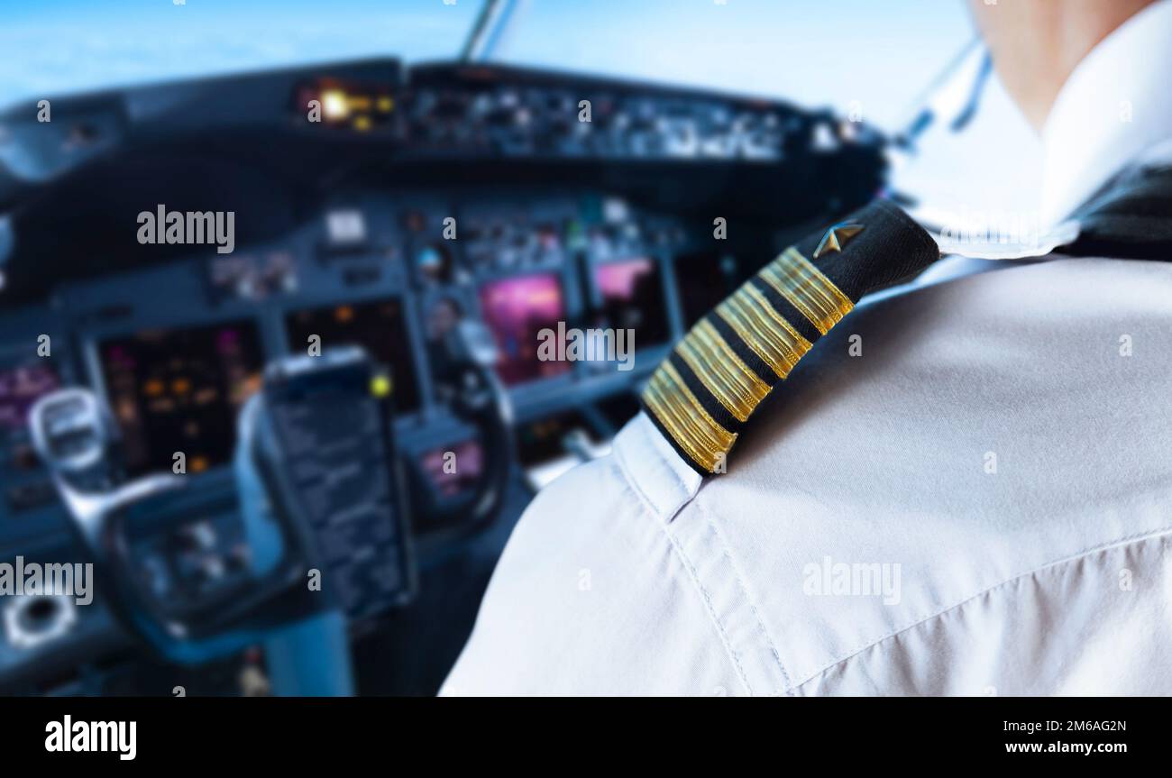 Shoulder Golden Pilot Badge Stock Photo - Alamy