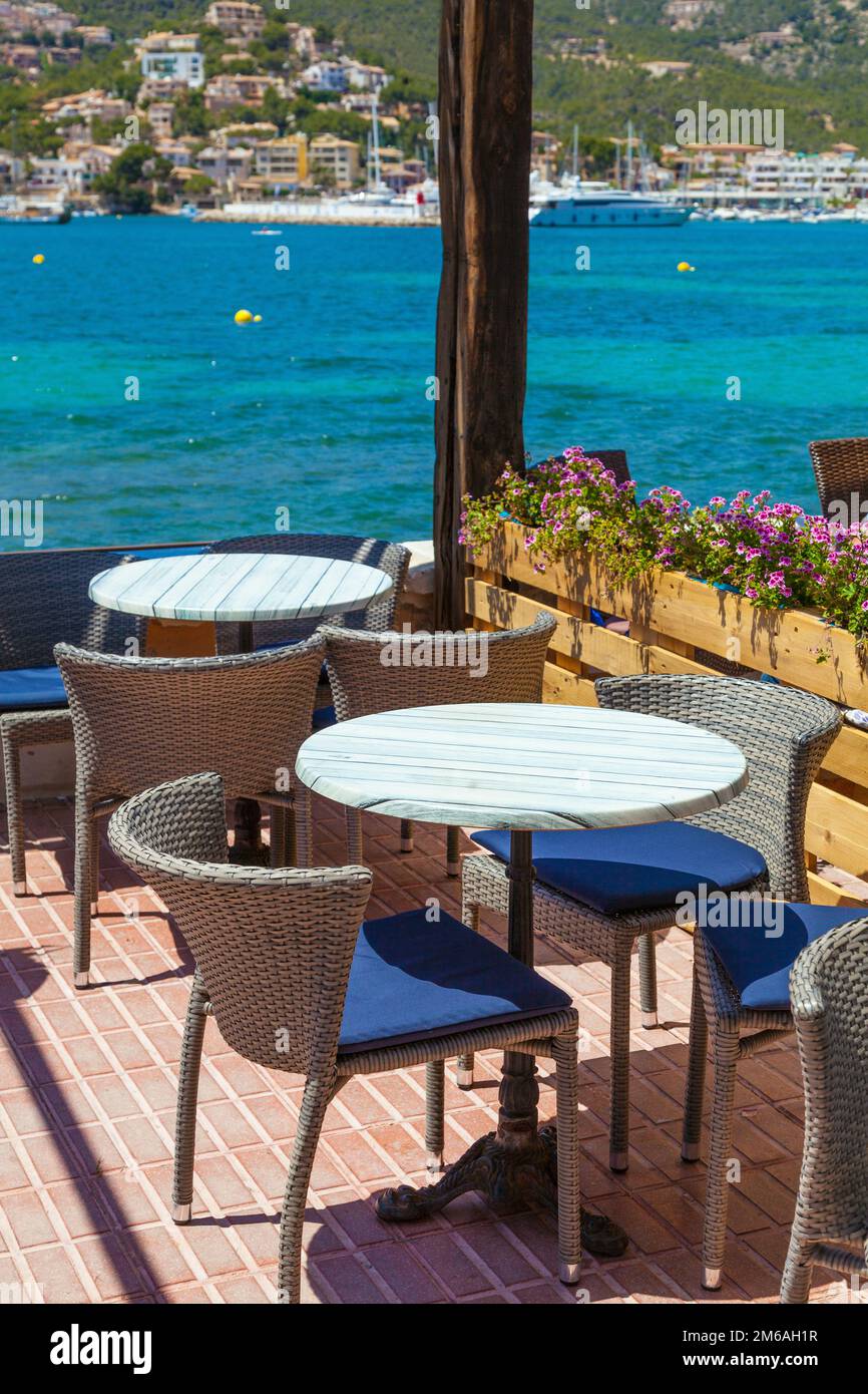 Scenic Cafe Besides Mediterranean Sea Stock Photo - Alamy