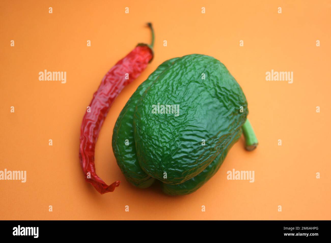 Wrinkled vegetable hi-res stock photography and images - Alamy