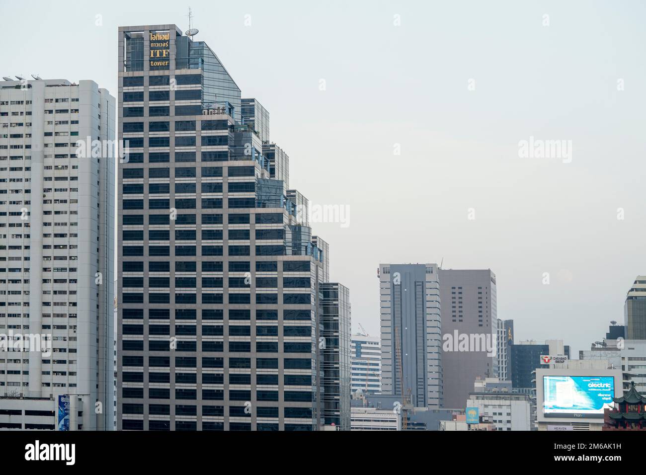 33-storey ITF Tower 2, commercial offices, 140 Silom Road, Bang Rak ...