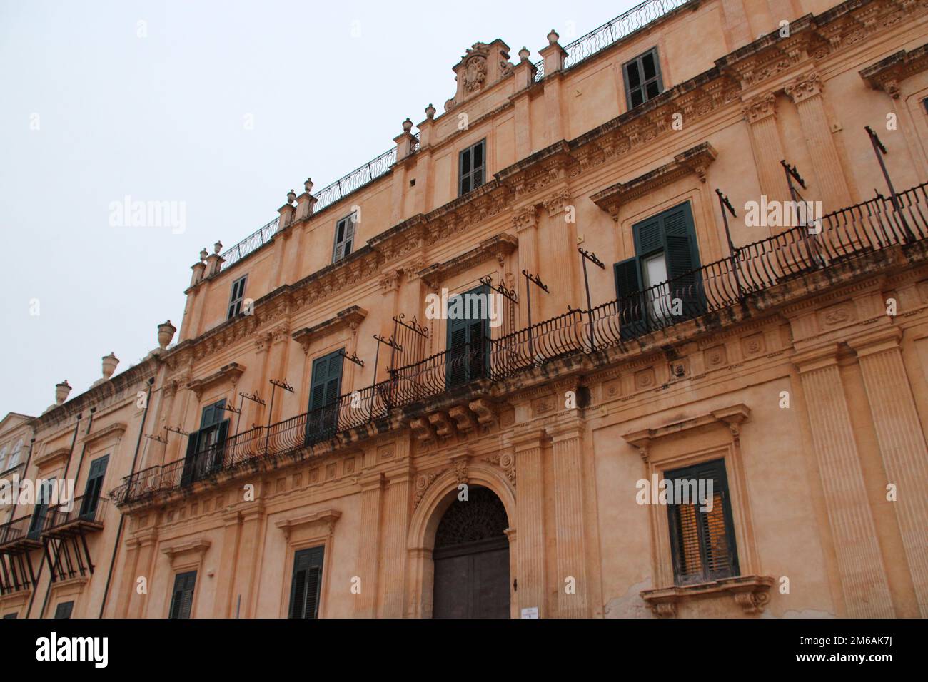 baroque palace (landolina) in noto in sicily (italy Stock Photo - Alamy