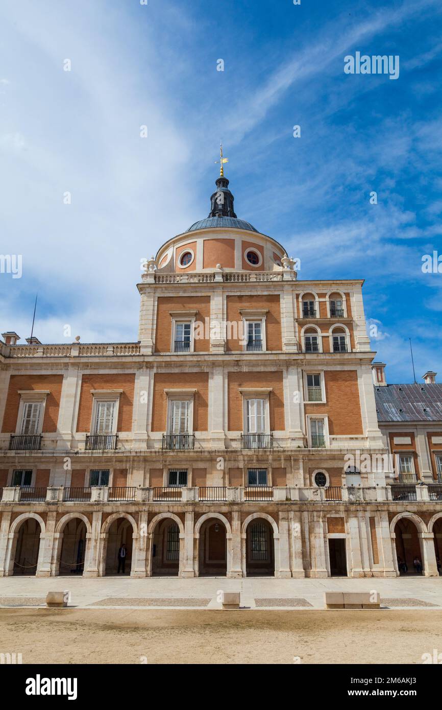 Aranjuez palace and gardens hi-res stock photography and images - Alamy