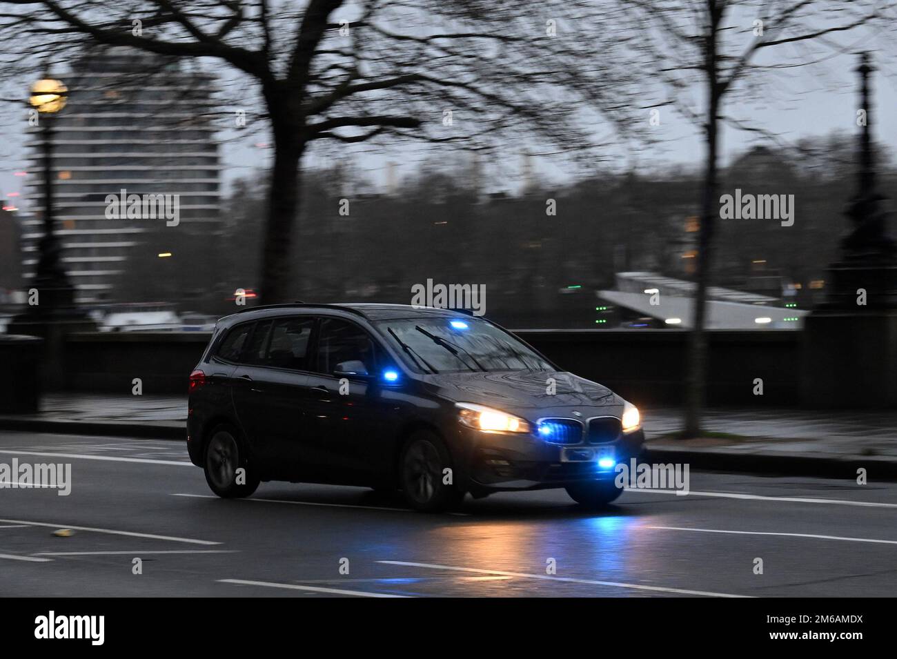 Covert police vehicle hi-res stock photography and images - Alamy