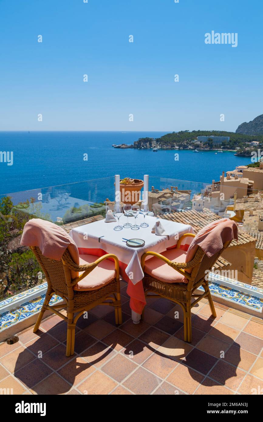 Rural restaurant hi-res stock photography and images - Alamy