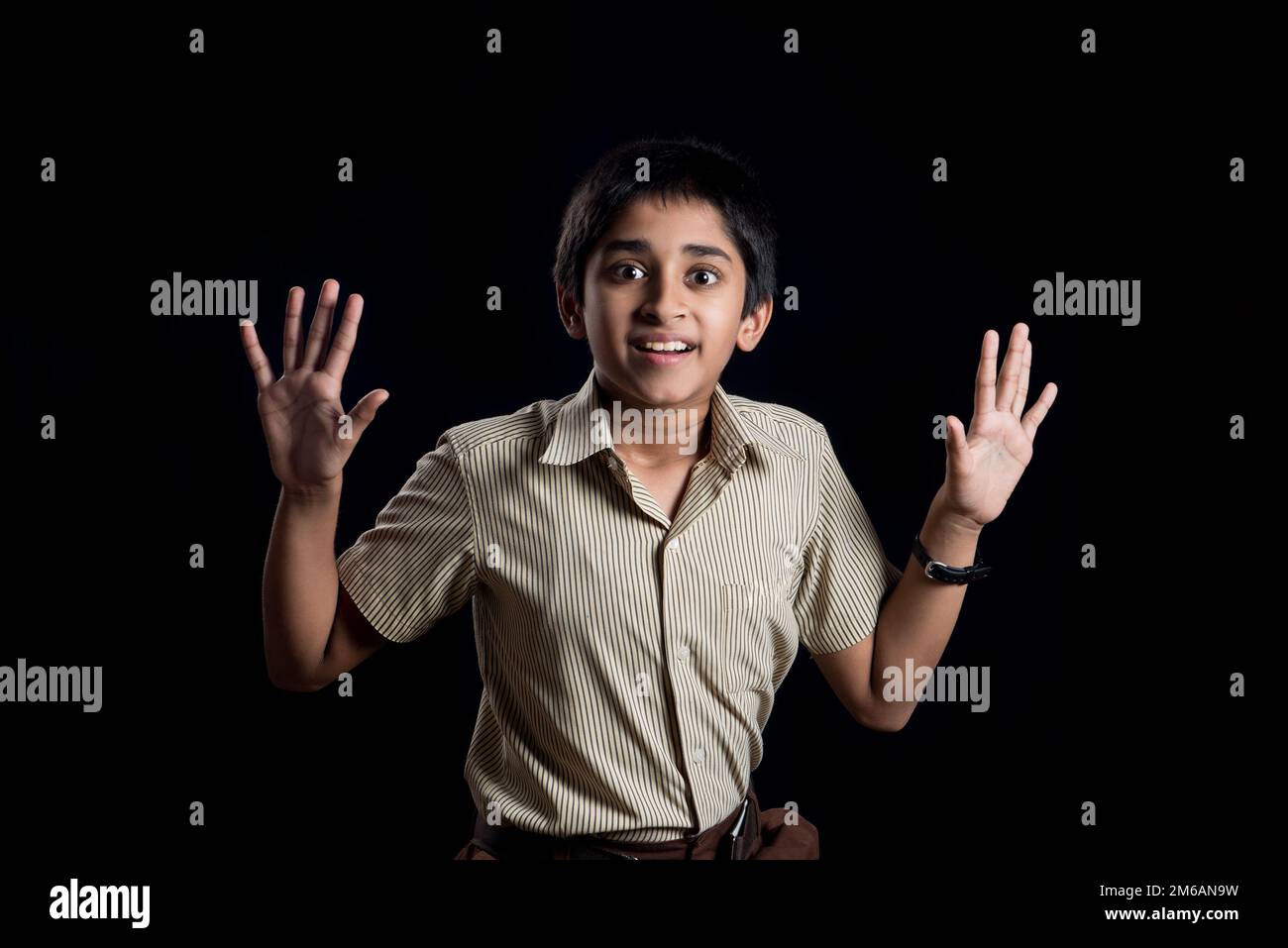Tensed kid hi-res stock photography and images - Alamy