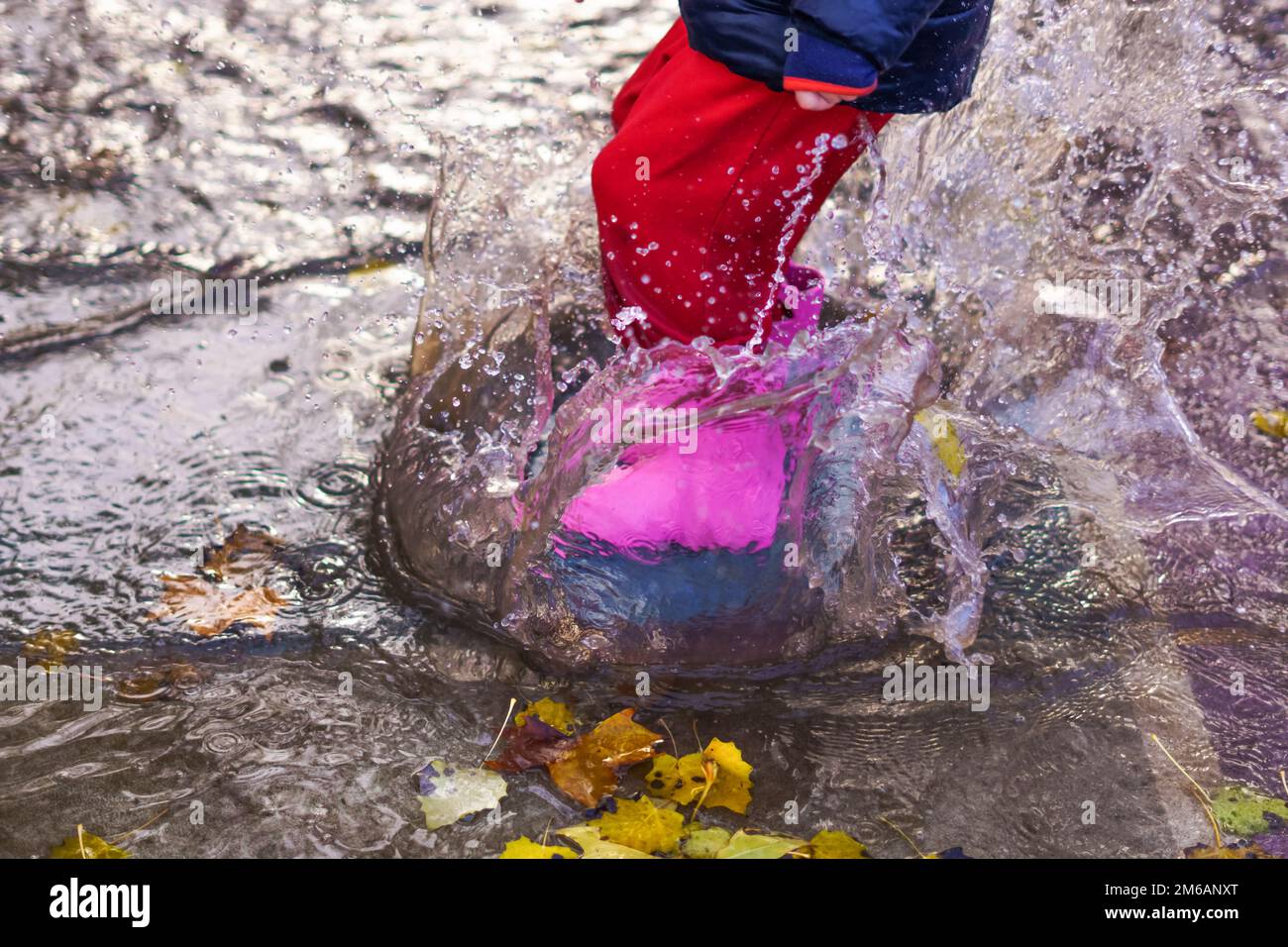 Child foot water hi-res stock photography and images - Alamy