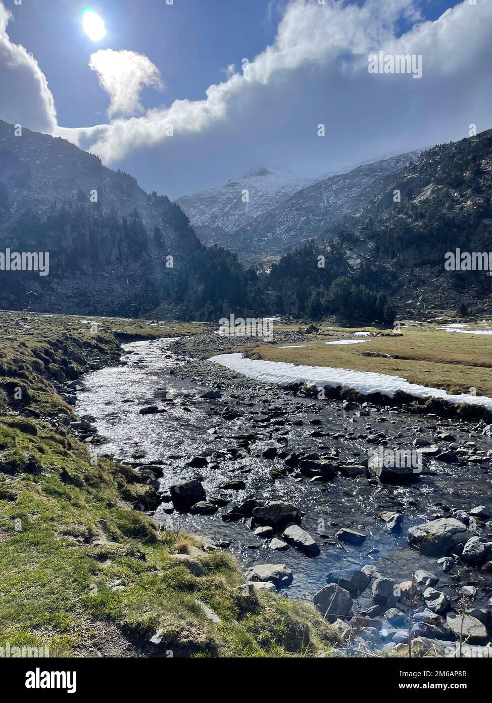 The hiking in the Benasque valley, Pyrenees Stock Photo - Alamy
