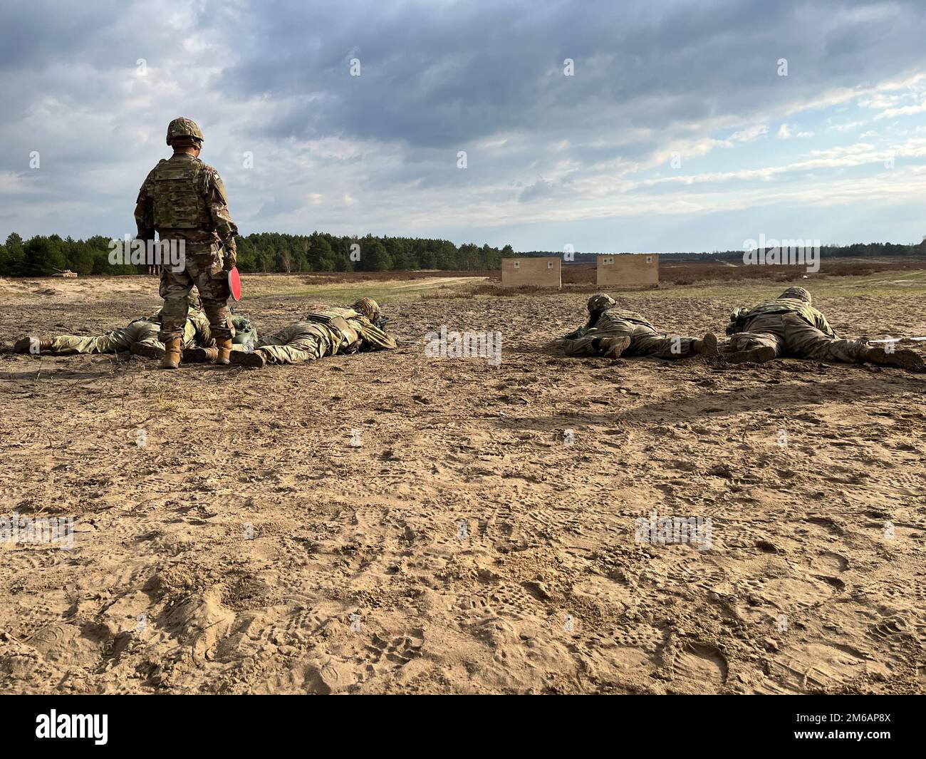 U.S. Soldiers with the 3rd Battalion, 29th Field Artillery Regiment ...