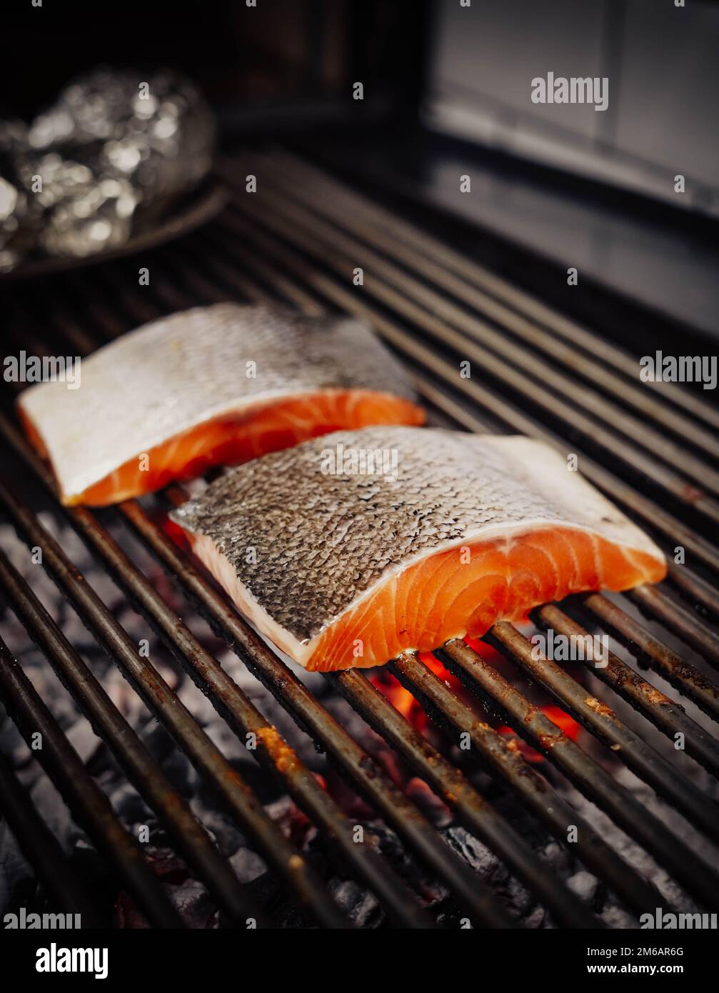 Grilled Norwegian salmon fillets in a fancy restaurant Stock Photo - Alamy