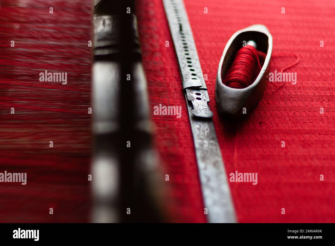 Loom shuttle hi-res stock photography and images - Alamy