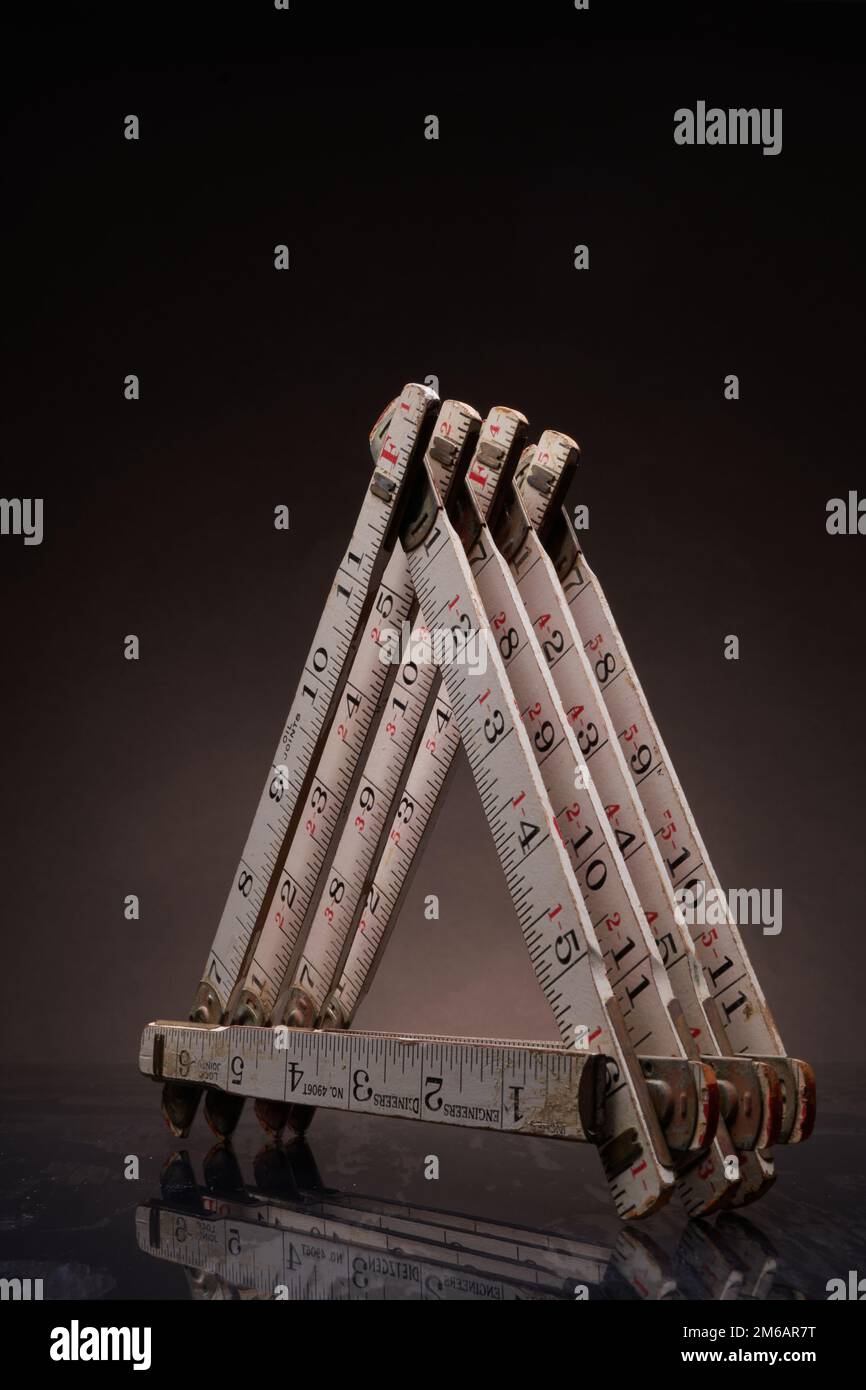 Antique carpenter's scale / measuring rule Stock Photo - Alamy