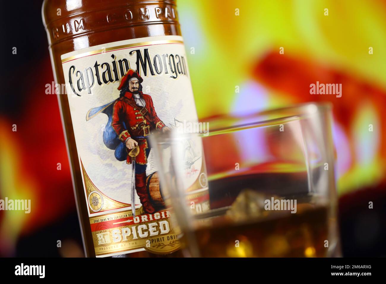Captain morgan logo hi-res stock photography and images - Alamy