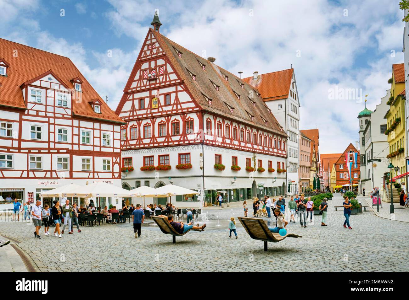 Market Square, Old Town, Noerdlingen, Donau-Ries County, Bavaria ...