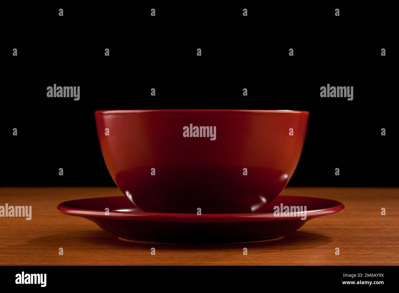Table dish hi-res stock photography and images - Alamy