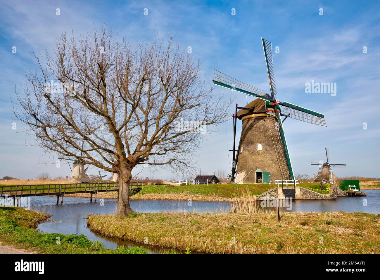 Kinderdijk area of south holland hi-res stock photography and images ...