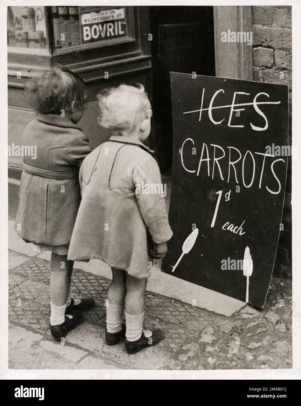 Ww2 rationing britain hi-res stock photography and images - Alamy