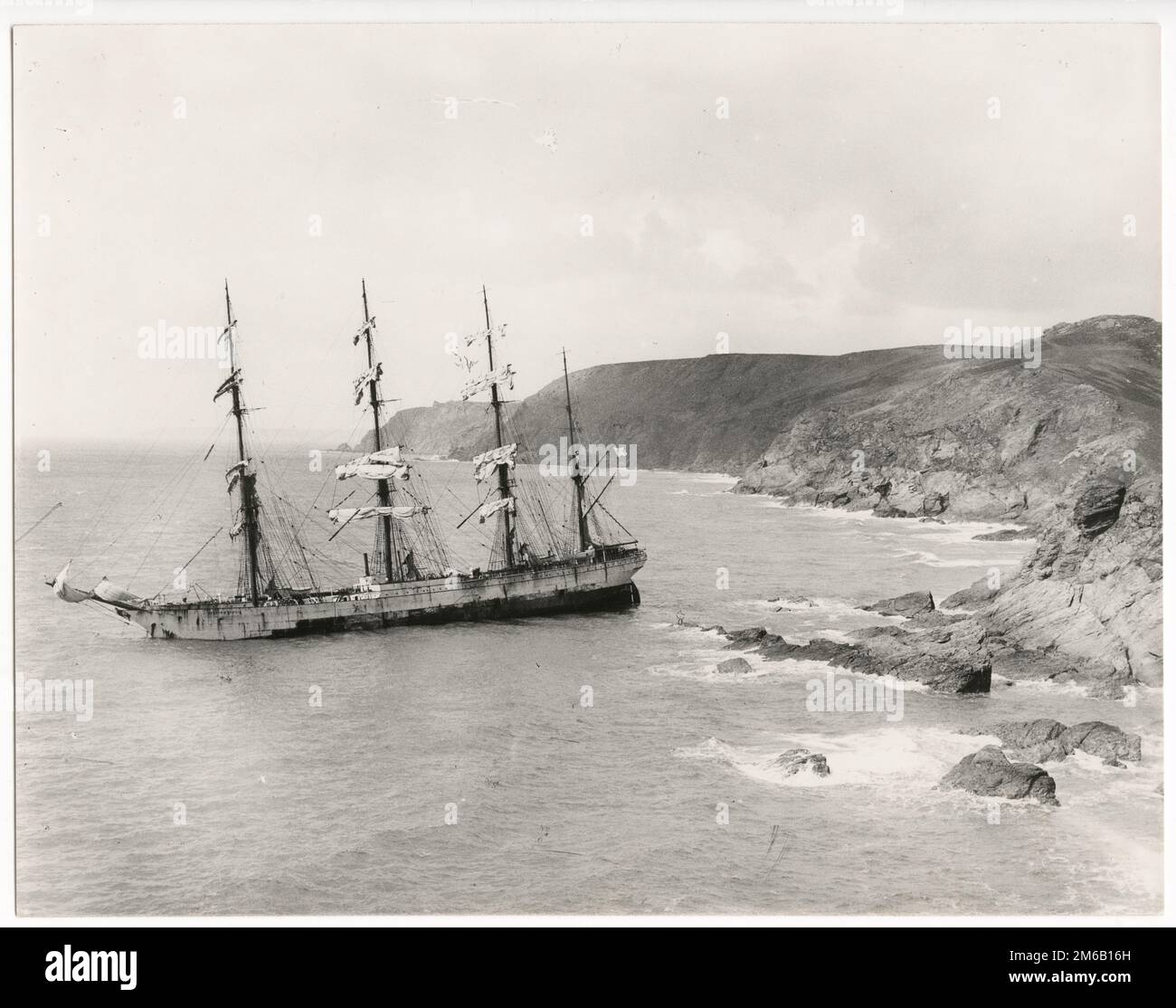Herzogin Cecilie, windjammer, sailing ship, run around, Deveon , 1935 ...