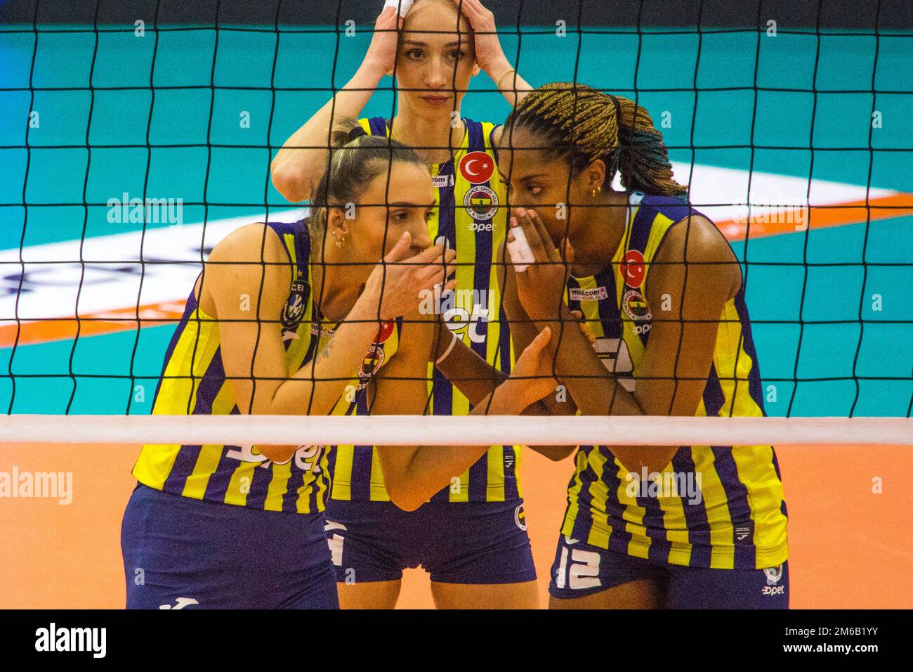 Asli KALAC and Ana Christina DE SOUZA (Fenerbahce Opet Istanbul) Secret ...