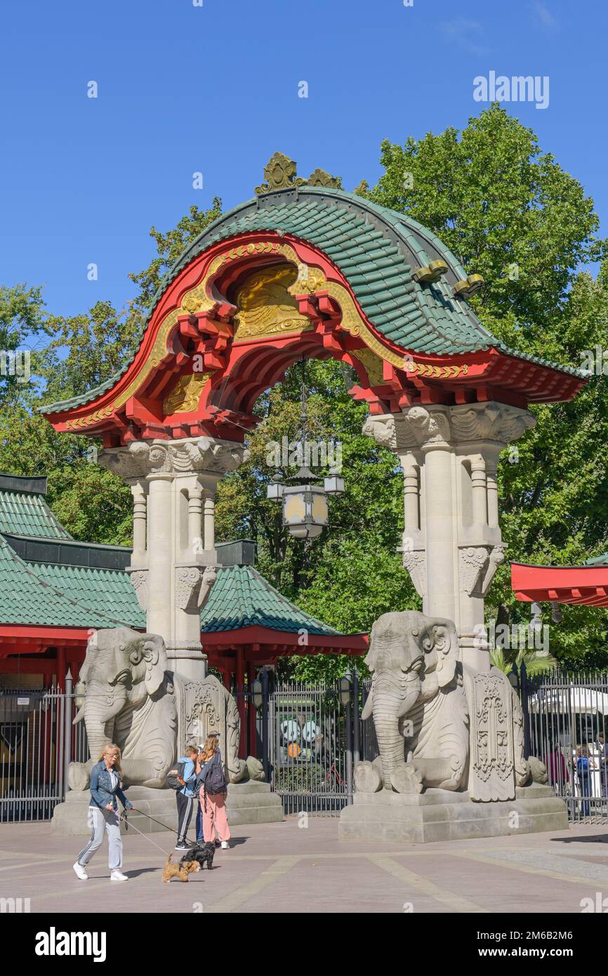 Elephant Gate, Zoological Garden, Budapester Strasse, Tiergarten, Mitte ...