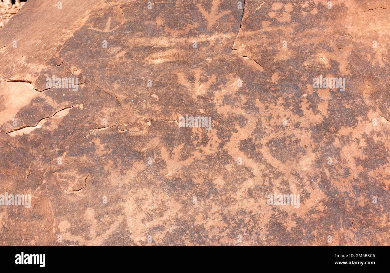 Rock art at Split Level Ruin. Backpacking in Grand Gulch and viewing ...