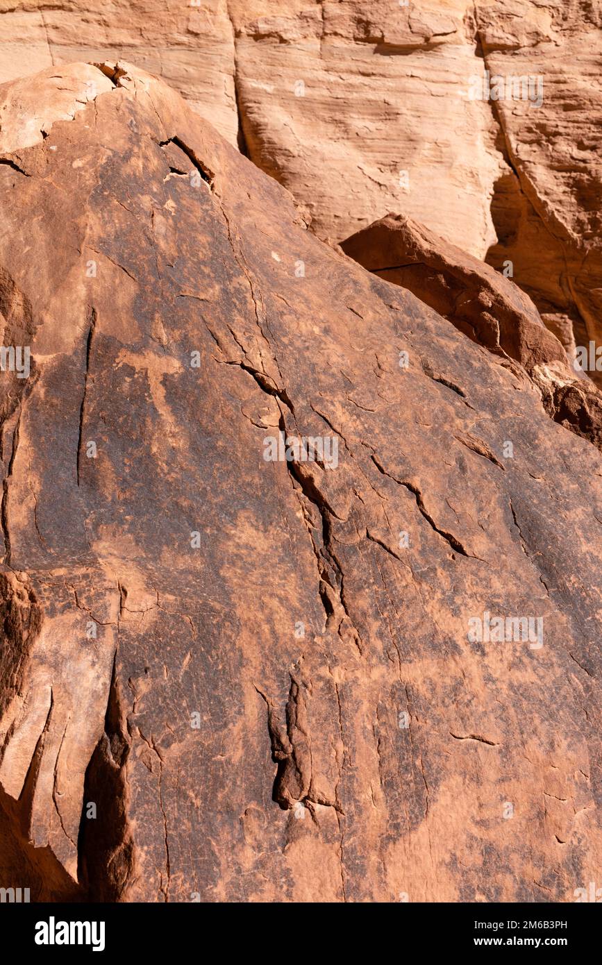 Rock art at Split Level Ruin. Backpacking in Grand Gulch and viewing ...