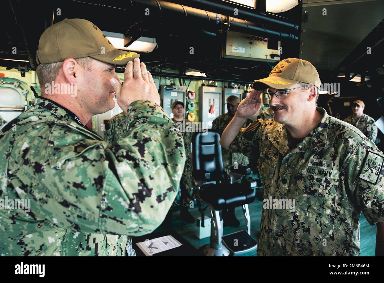 Uss billings lcs 15 gold crew hi-res stock photography and images - Alamy