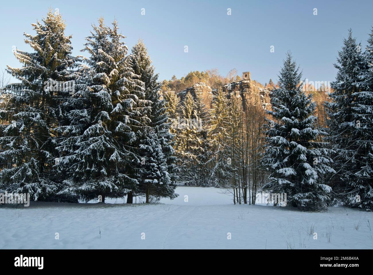 Snow at the Kaiser Wilhelm Fortress at the Hercules Pillars, Bielatal ...