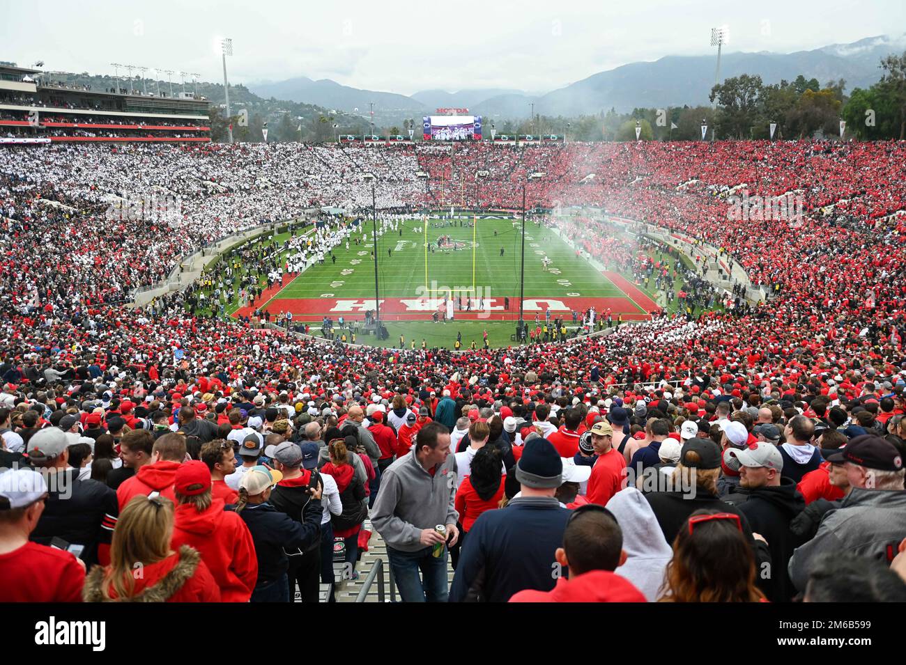 General overall view of the Rose Bowl Stadium before the Rose Bowl game ...