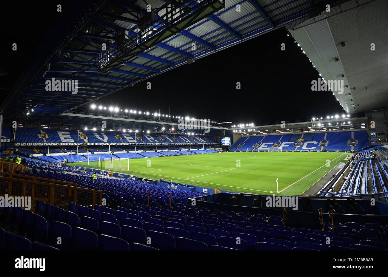 Goodison park stadium view hi-res stock photography and images - Alamy