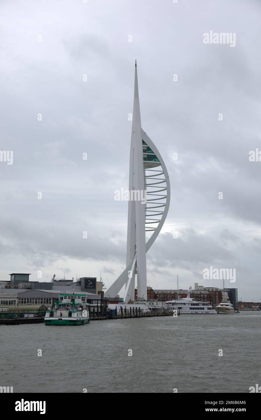 Portsmouth dockyard buildings hi-res stock photography and images - Alamy