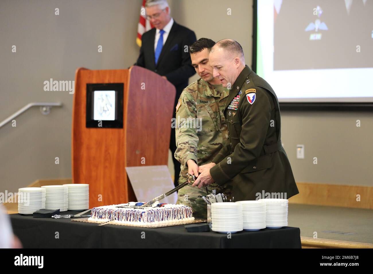 (From left to right) Staff Sgt. Mark Barnes and Army Materiel Command ...
