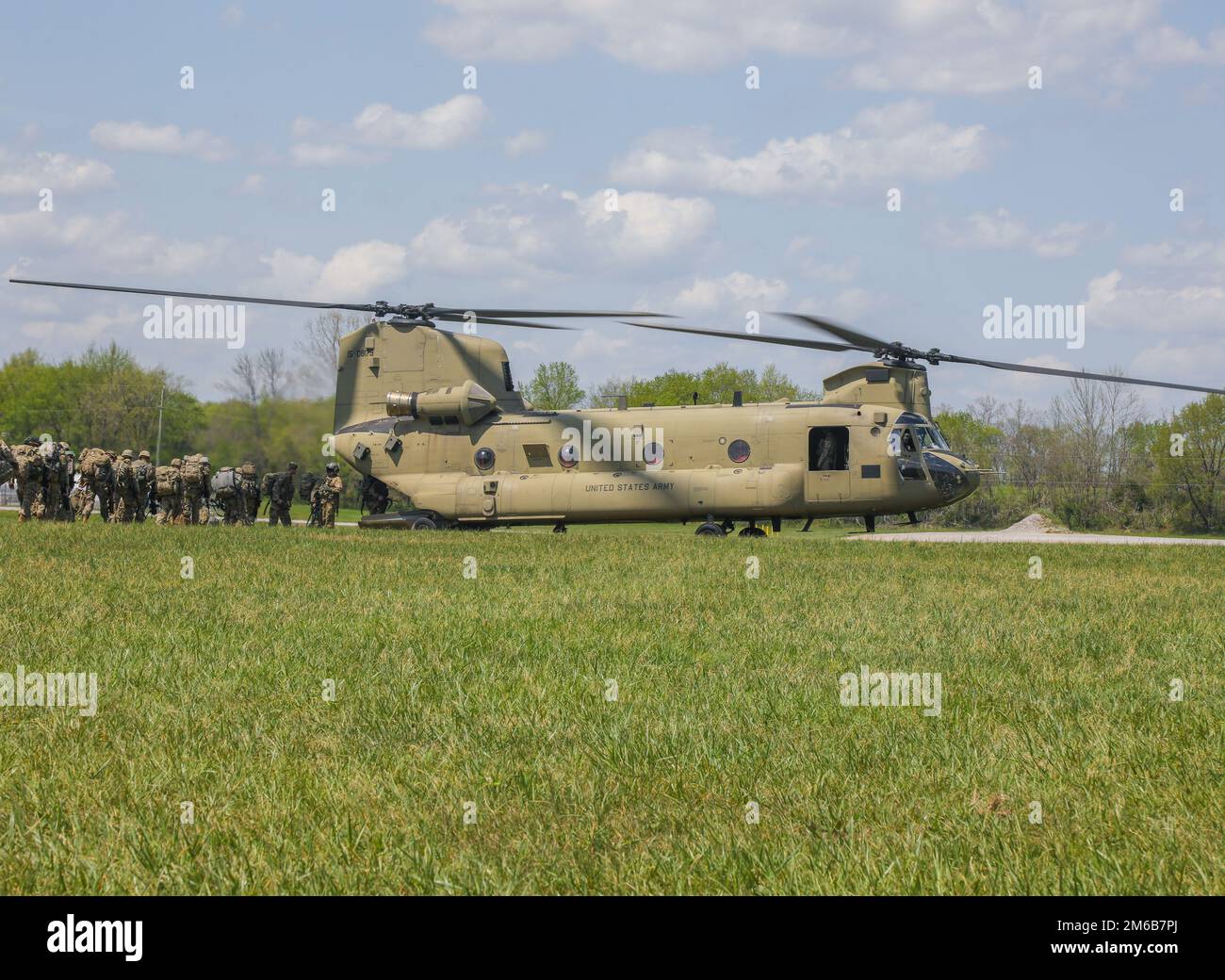 Soldiers from 3rd Brigade Combat Team, 101st Airborne Division (AASLT ...