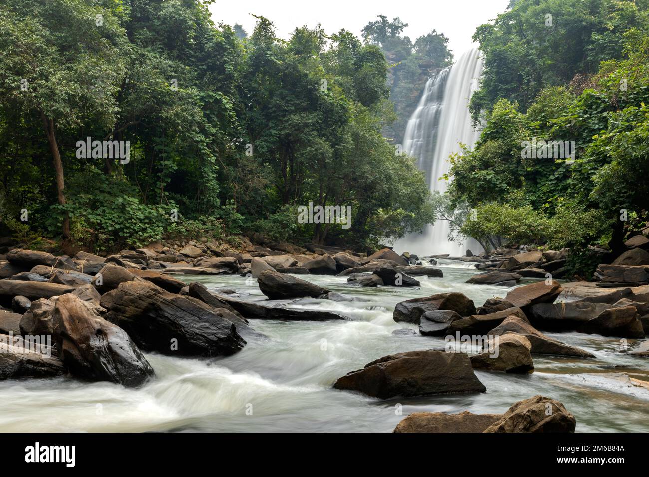 Lakhaniya dari waterfall in Uttar Pradesh Stock Photo - Alamy