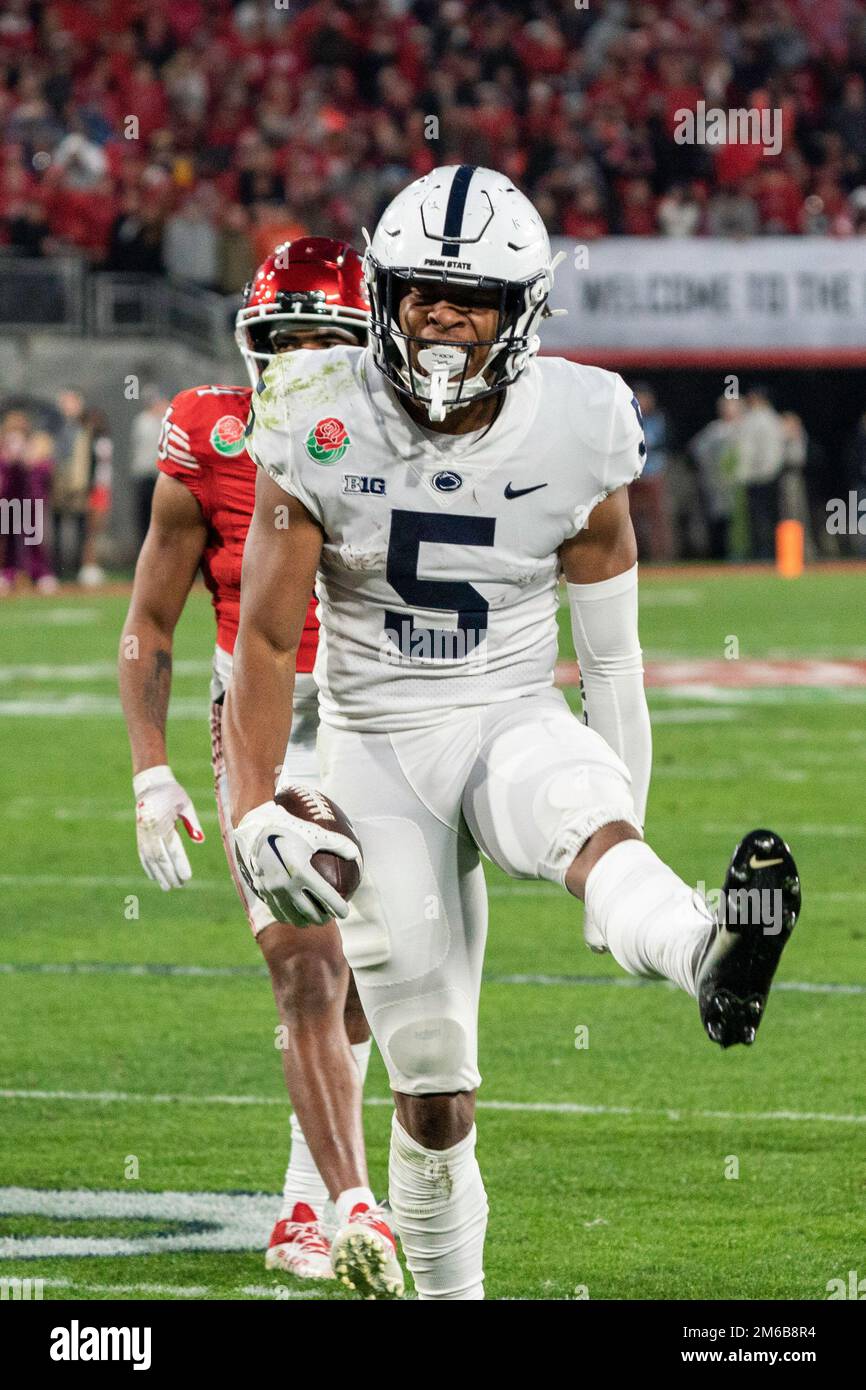 Mitchell tinsley hi-res stock photography and images - Alamy