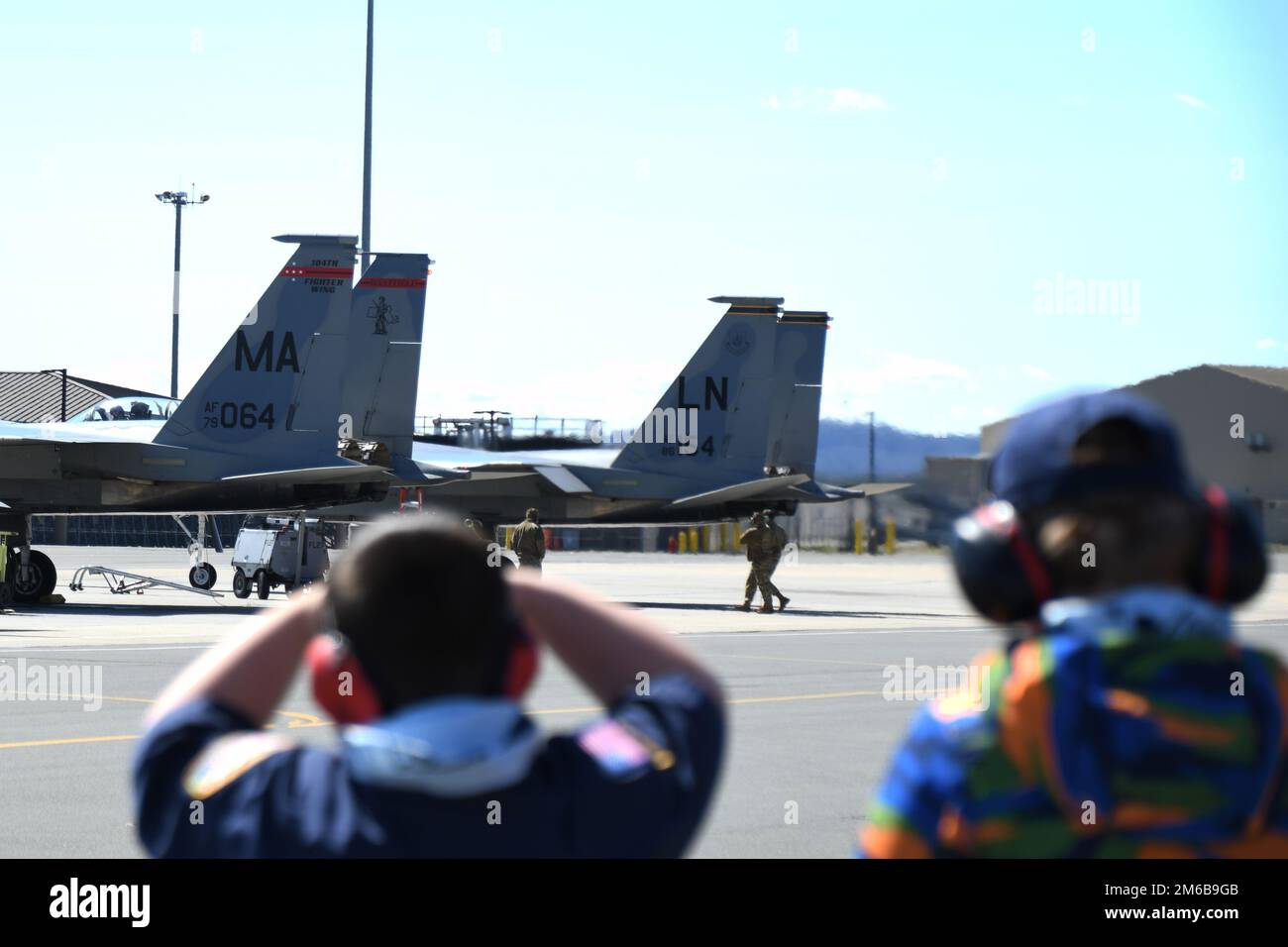 Southwick Massachusetts Boy Scout Troop 338 and accompanying family ...