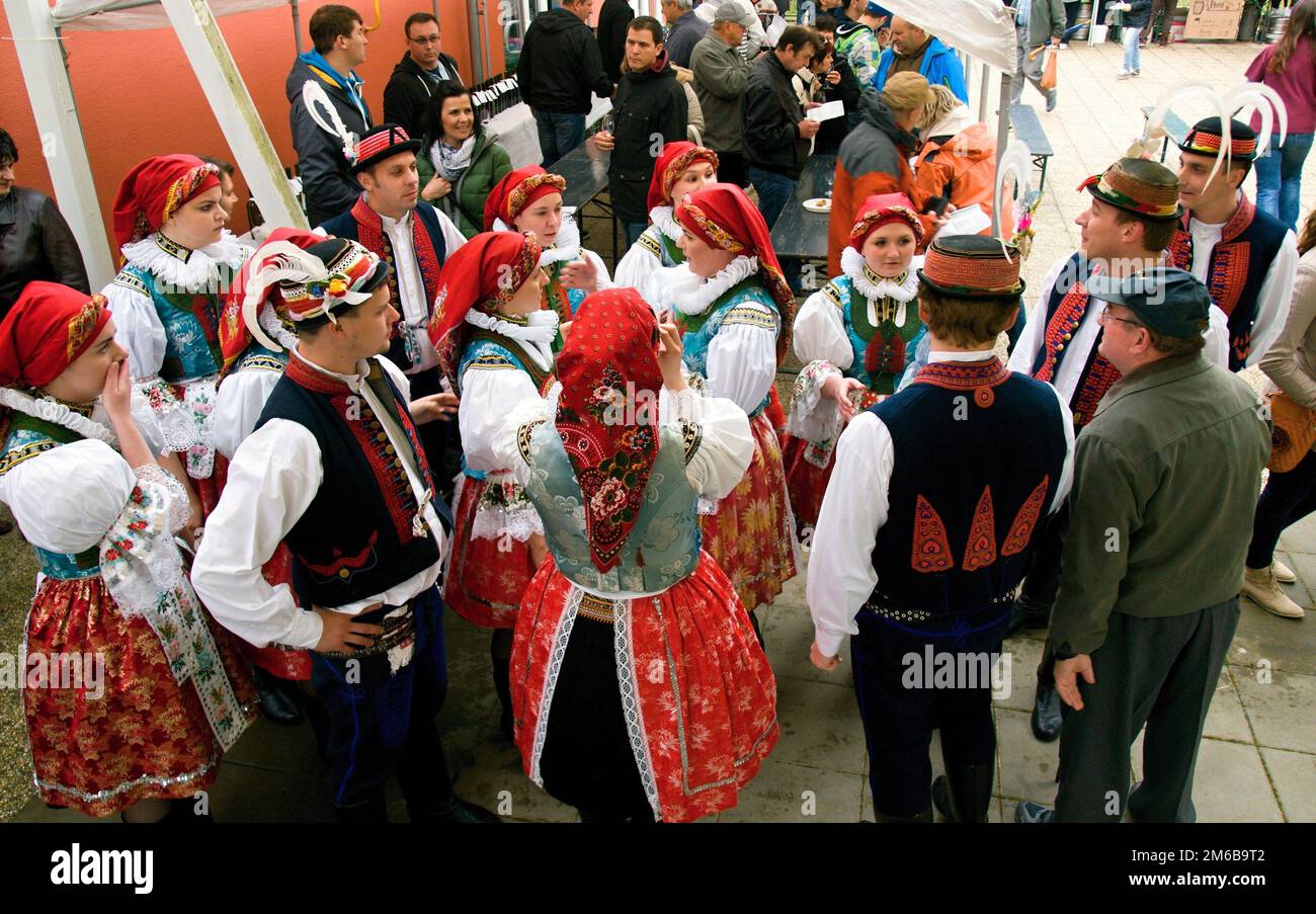 Traditions folkloriques hi-res stock photography and images - Alamy