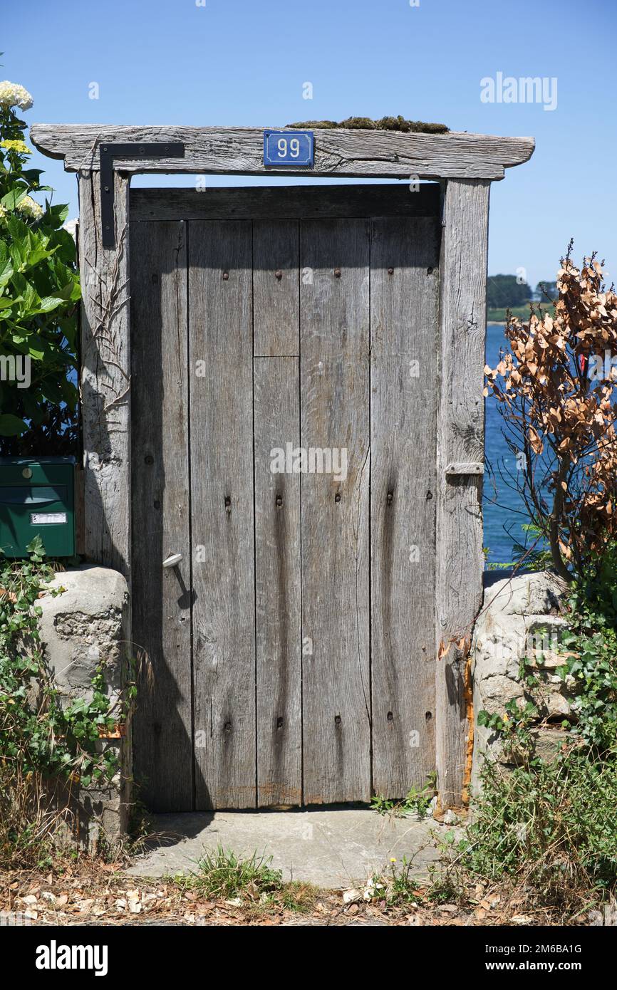 Gate entrance number hi-res stock photography and images - Alamy