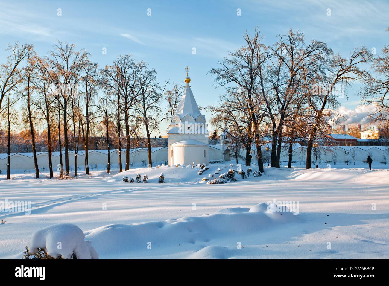 Cathedral russia church snow hi-res stock photography and images - Alamy