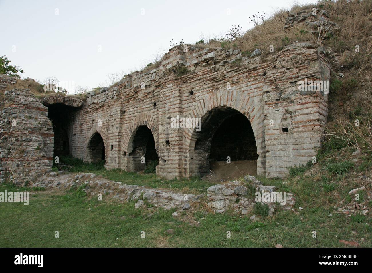 Ancient byzantine walls hi-res stock photography and images - Alamy