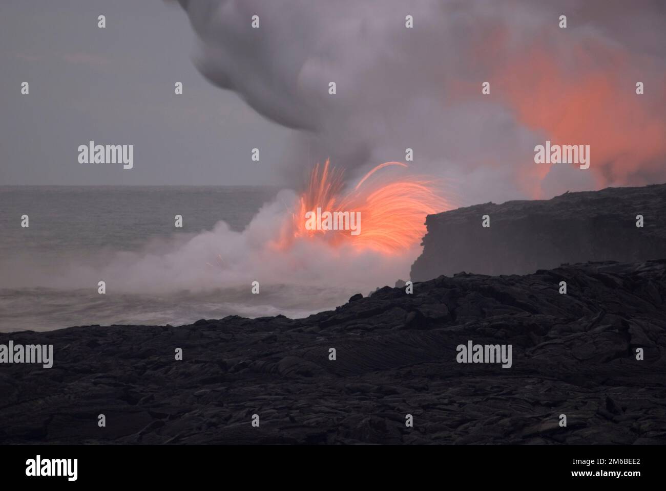 Kalapana hi-res stock photography and images - Alamy