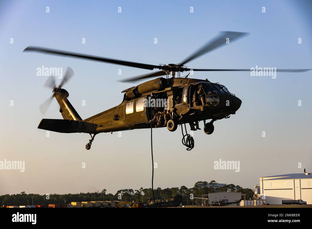 U.S. special operations service members participate in Fast Rope ...