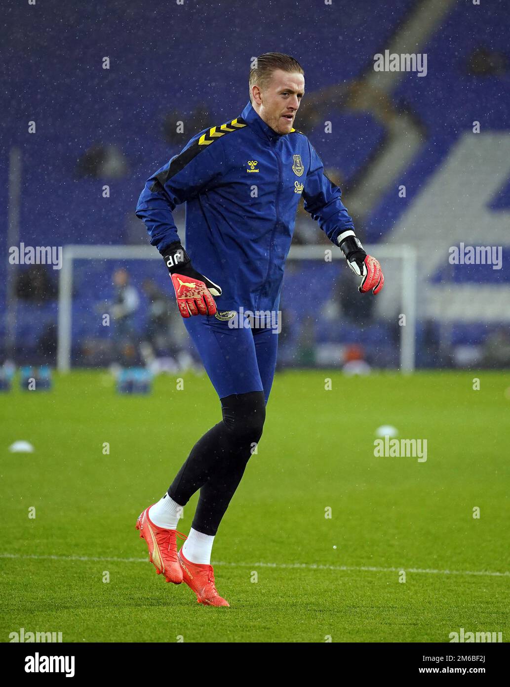 Everton goalkeeper Jordan Pickford before the Premier League match at ...