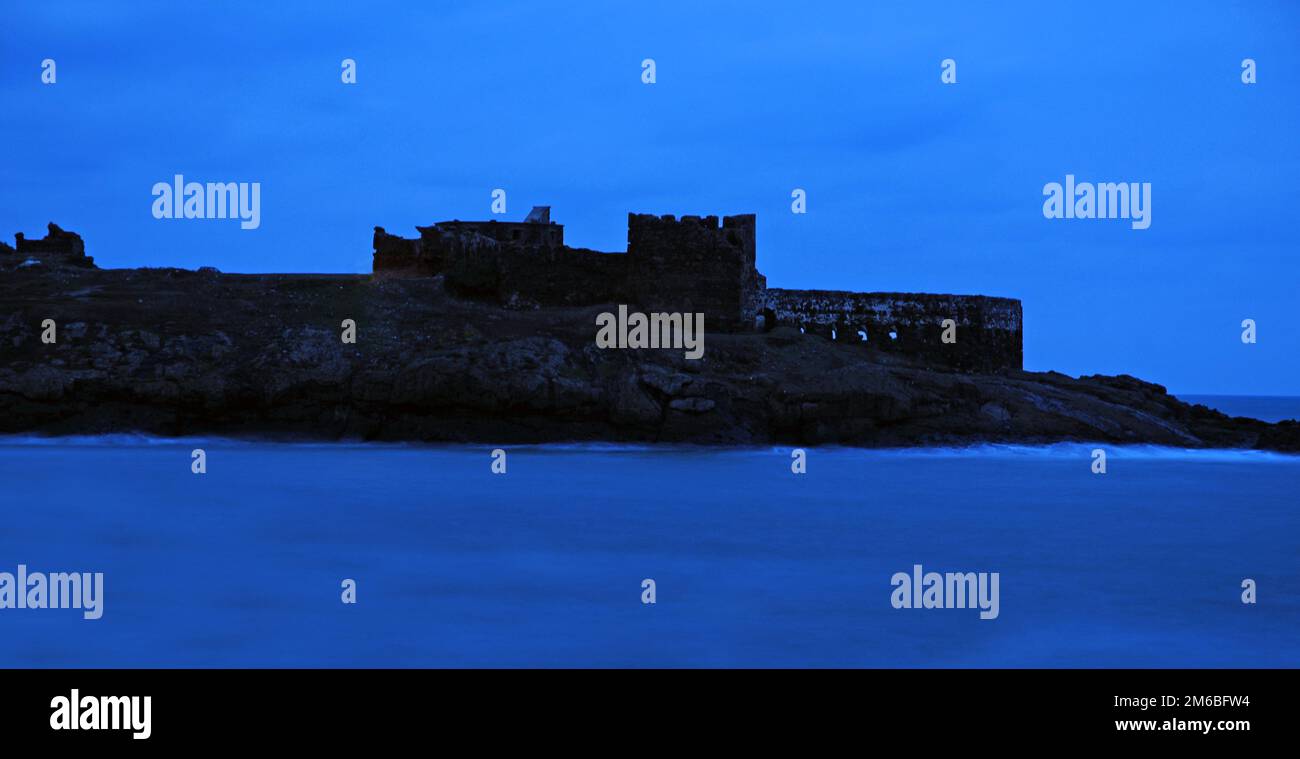 Rumeli feneri hi-res stock photography and images - Alamy