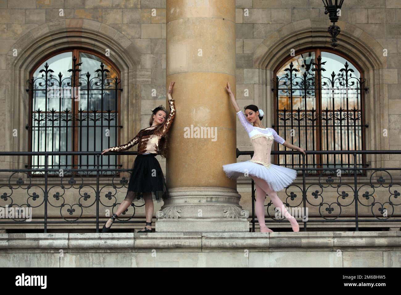 Two girls dancing together hi-res stock photography and images - Alamy