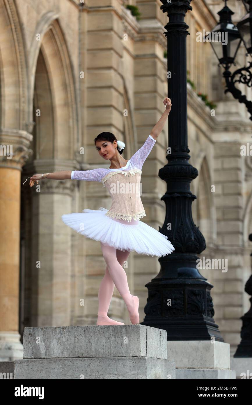 White corset hi-res stock photography and images - Alamy