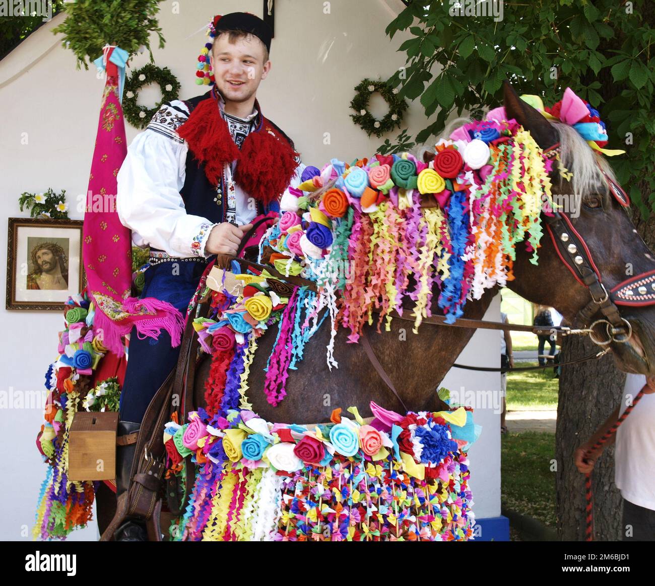 Ride of the Kings - Folklore decorating horses Stock Photo - Alamy