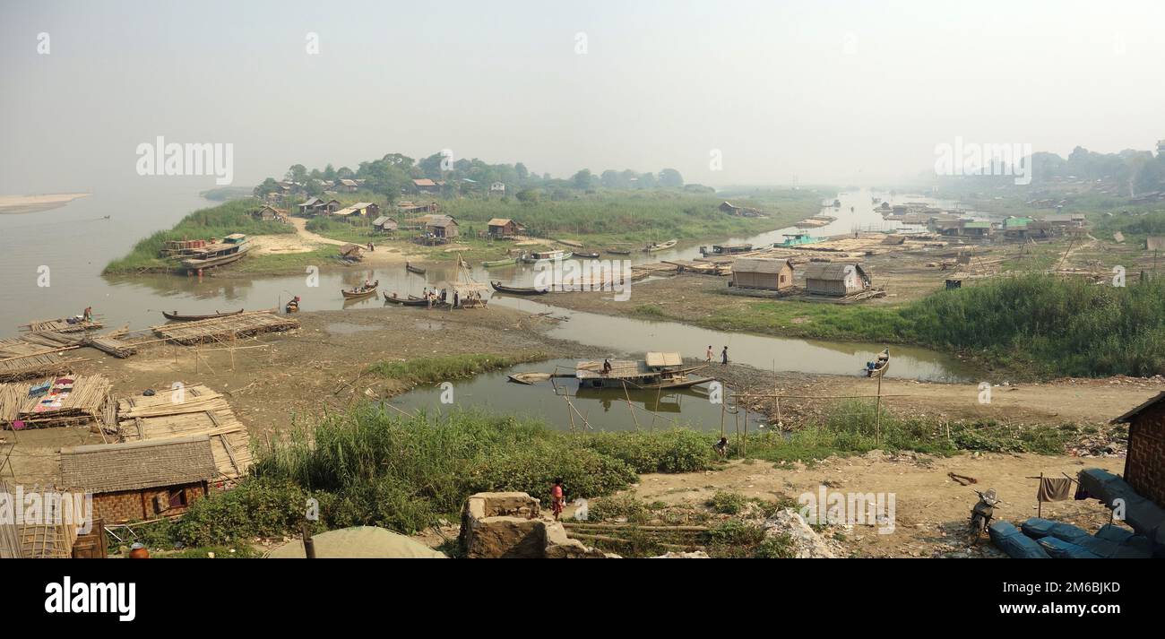 Asian slums hi-res stock photography and images - Alamy