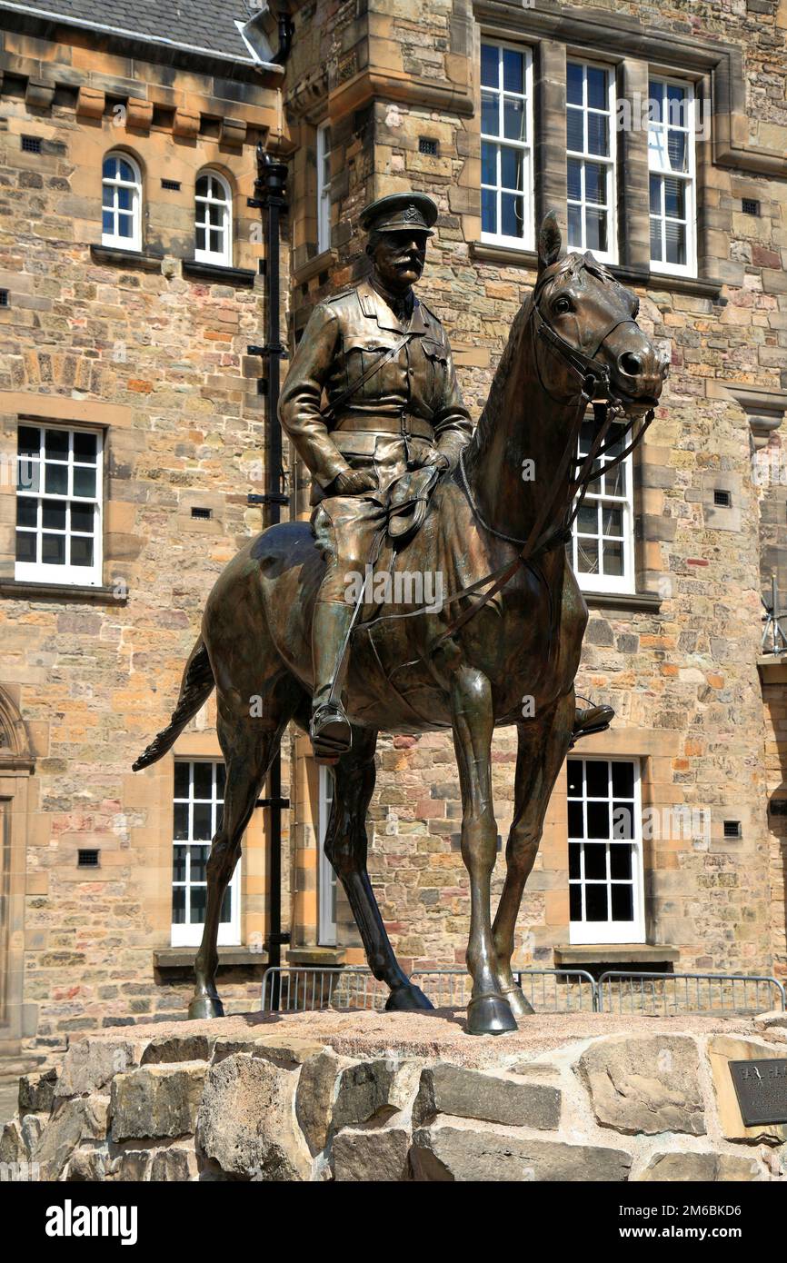 Statue of Field Marshal Douglas Haig in Edinburgh Castle in Edinburgh ...