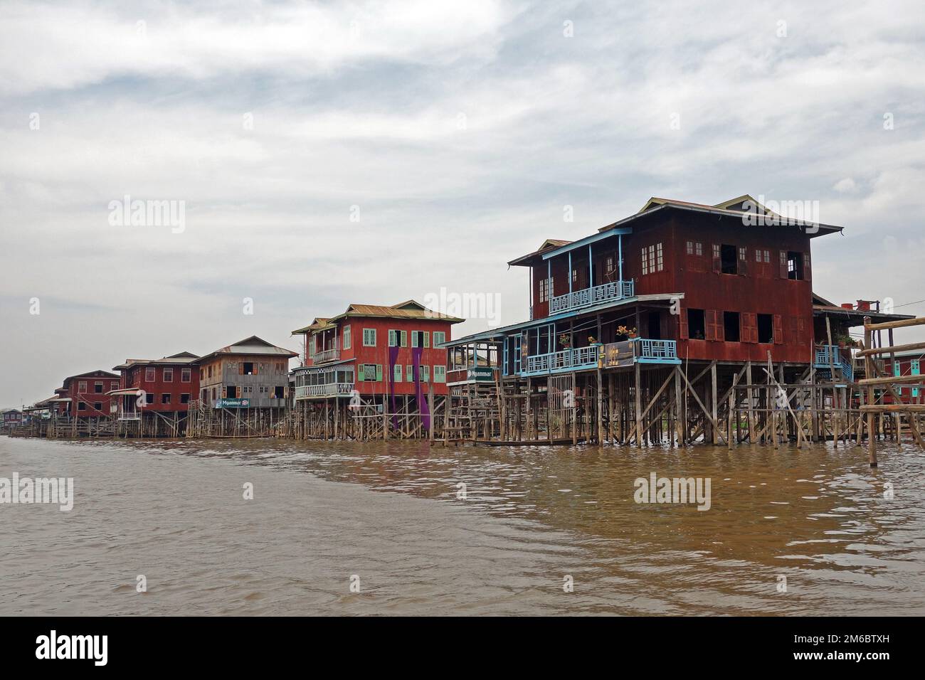 Wooden stilt houses at Inle lake Stock Photo - Alamy
