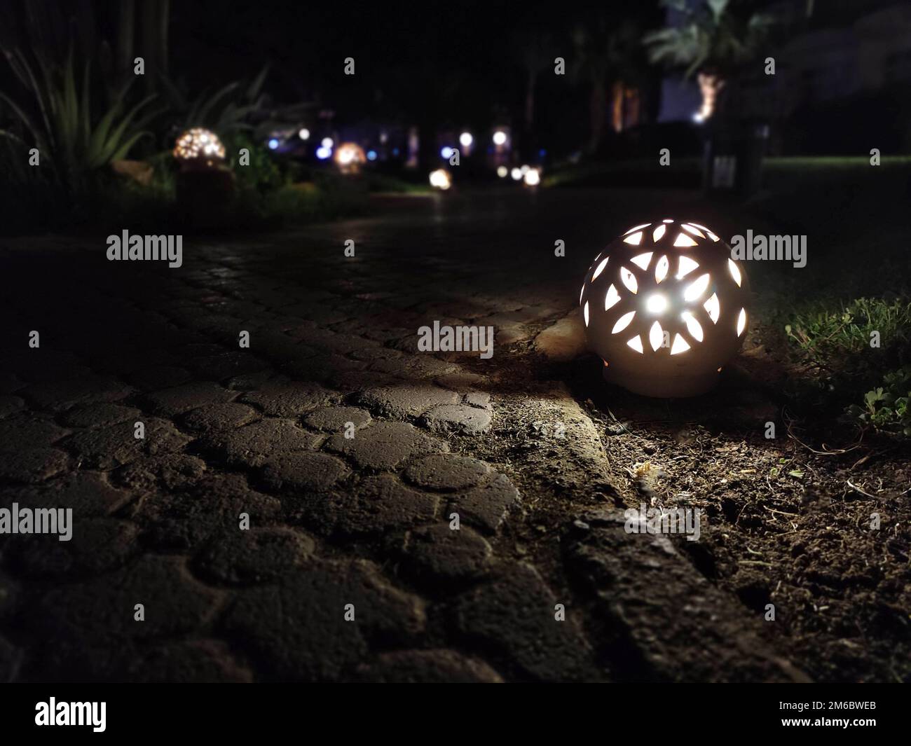 Circle street lights in the dark background, vintage lamps ...